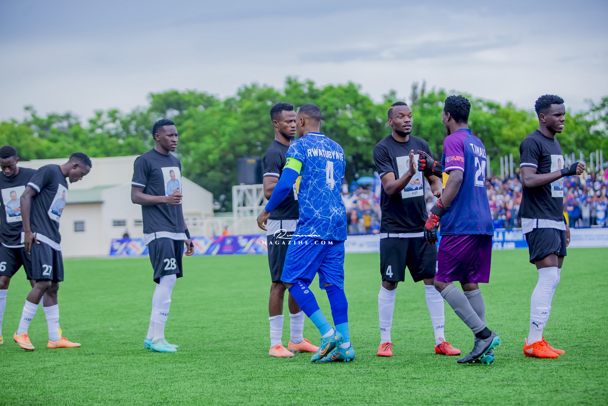 AMAFOTO 500 utabonye yaranze umukino APR FC yanganyijemo na Rayon ...