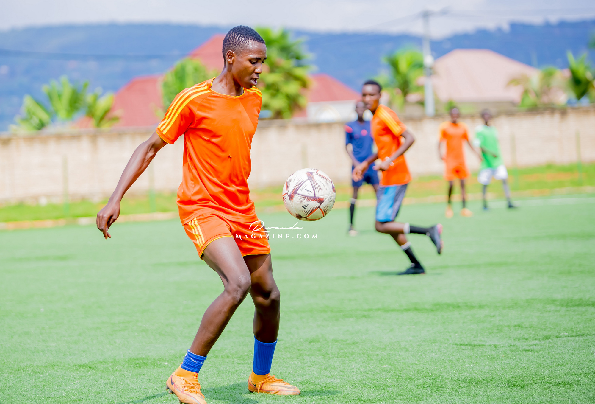 Umurenge wa Runda wegukanye igikombe mu bukangurambaga bwo kwirinda ...