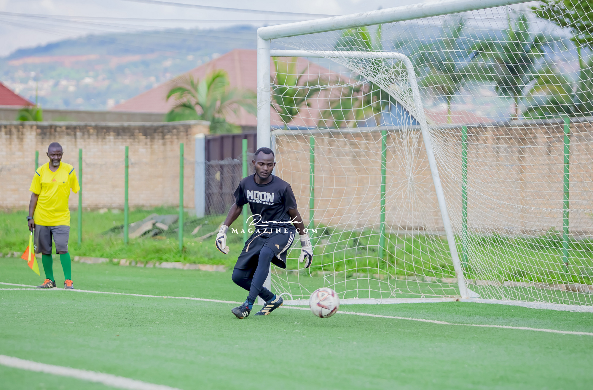 Umurenge wa Runda wegukanye igikombe mu bukangurambaga bwo kwirinda ...